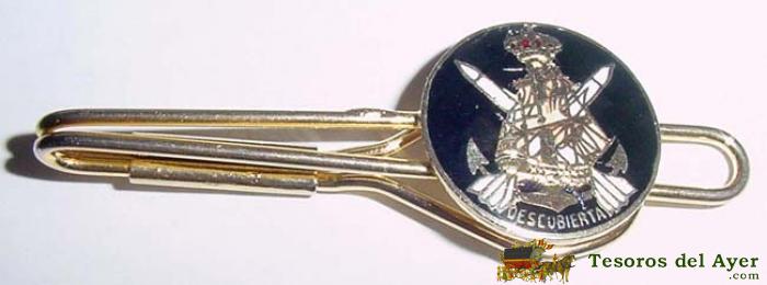 TesorosDelAyer.com · MILITARIA · MEDALLAS & INSIGNIAS & CONDECORACIONES ...